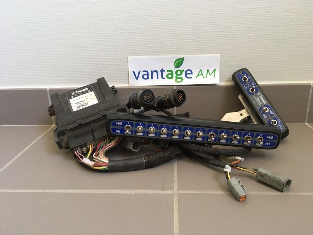 Ensemble Trimble Field-IQ coupure de tronçons pour CFX-750 / FmX / TMX ...