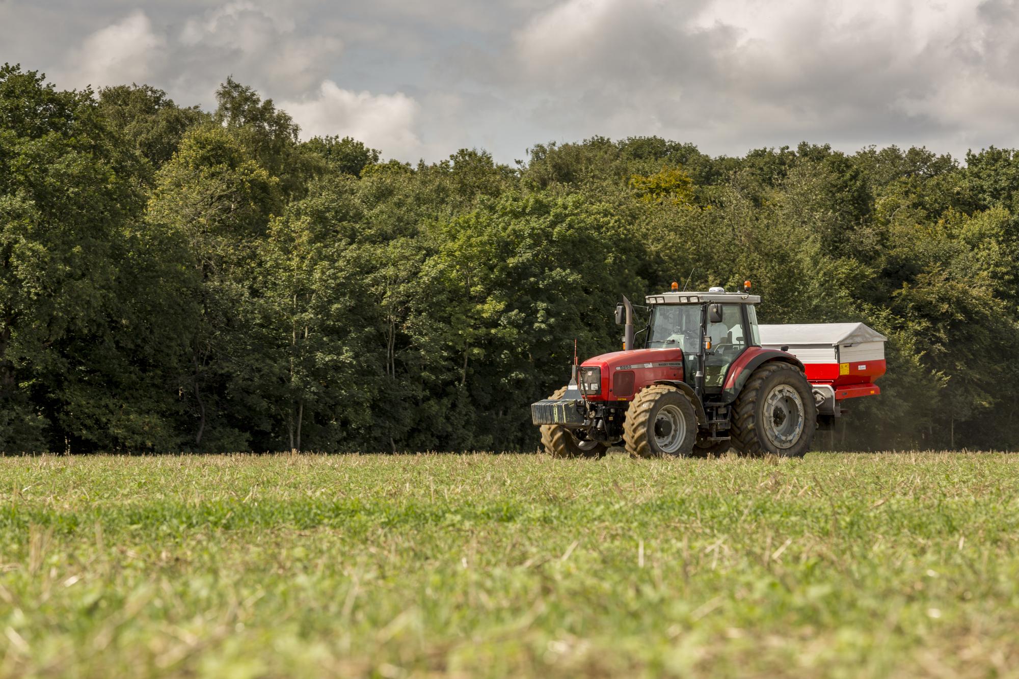 Modulation de dose intra-parcellaire depuis la console PTx Trimble ...